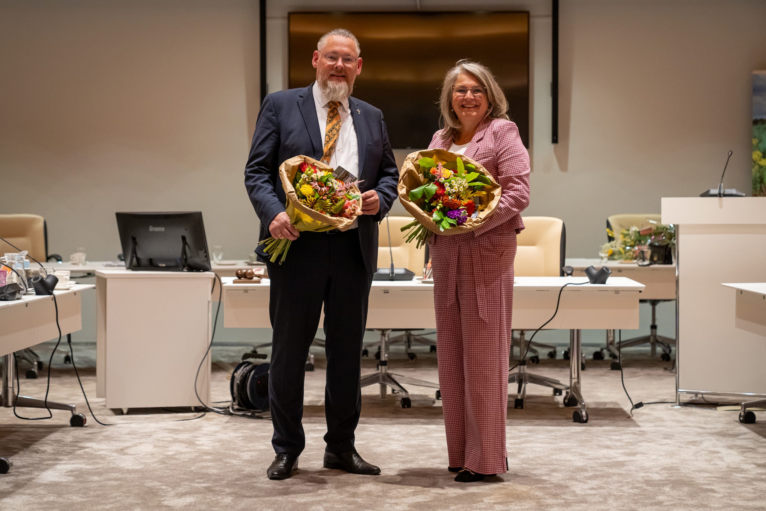 Nieuwe wethouders gemeente Hoeksche Waard: Miranda den Tuinder – van ...